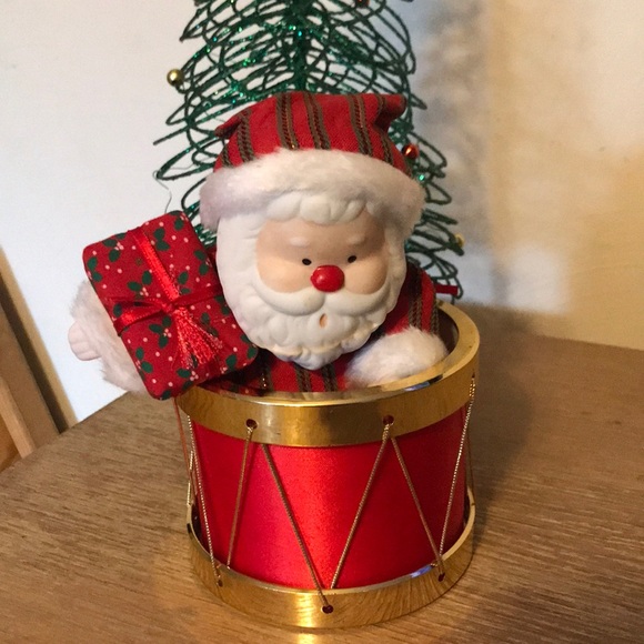 Holiday | Vintage Santa Music Box | Poshmark